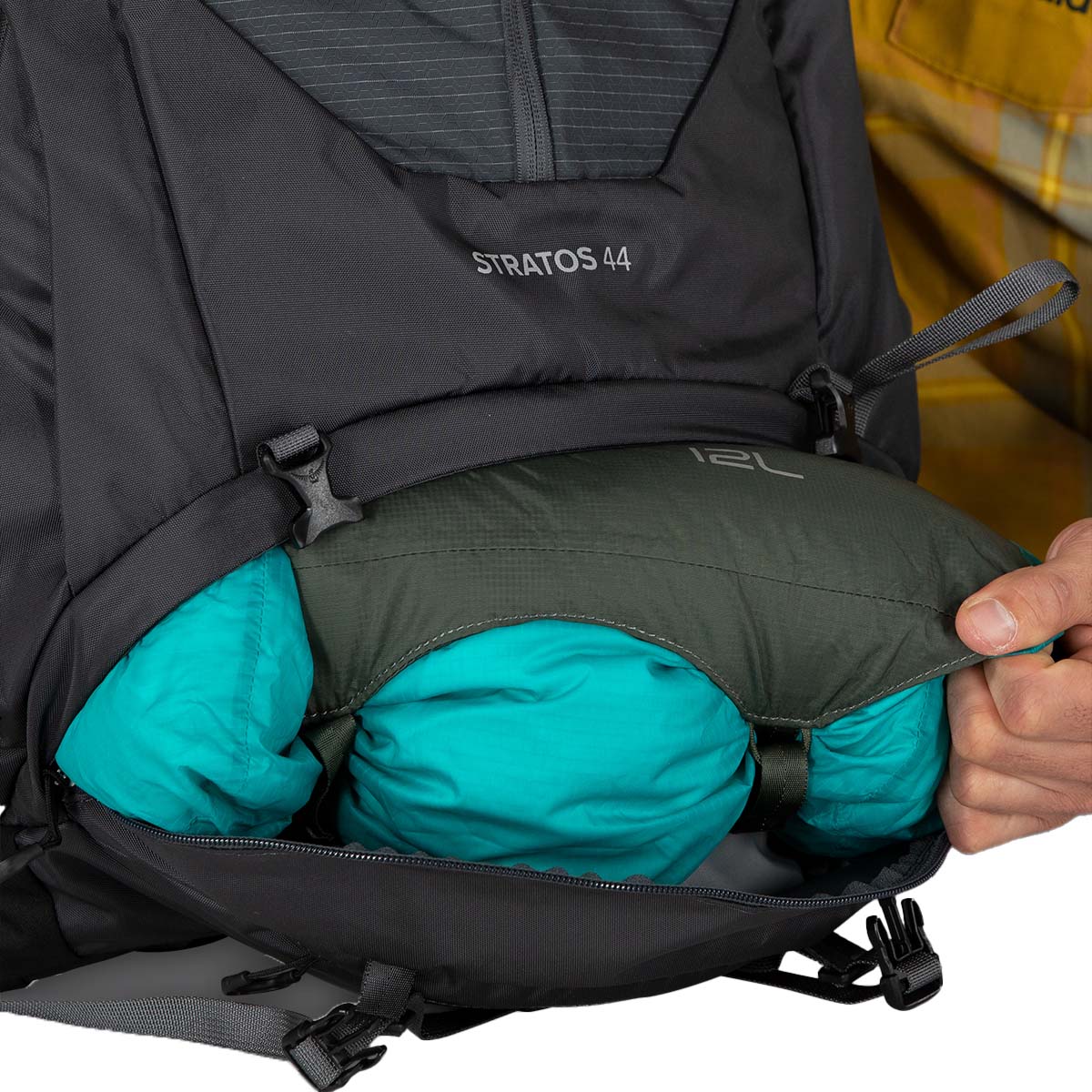 Osprey Stratos 44 Hiking Backpack | Absolute-Snow