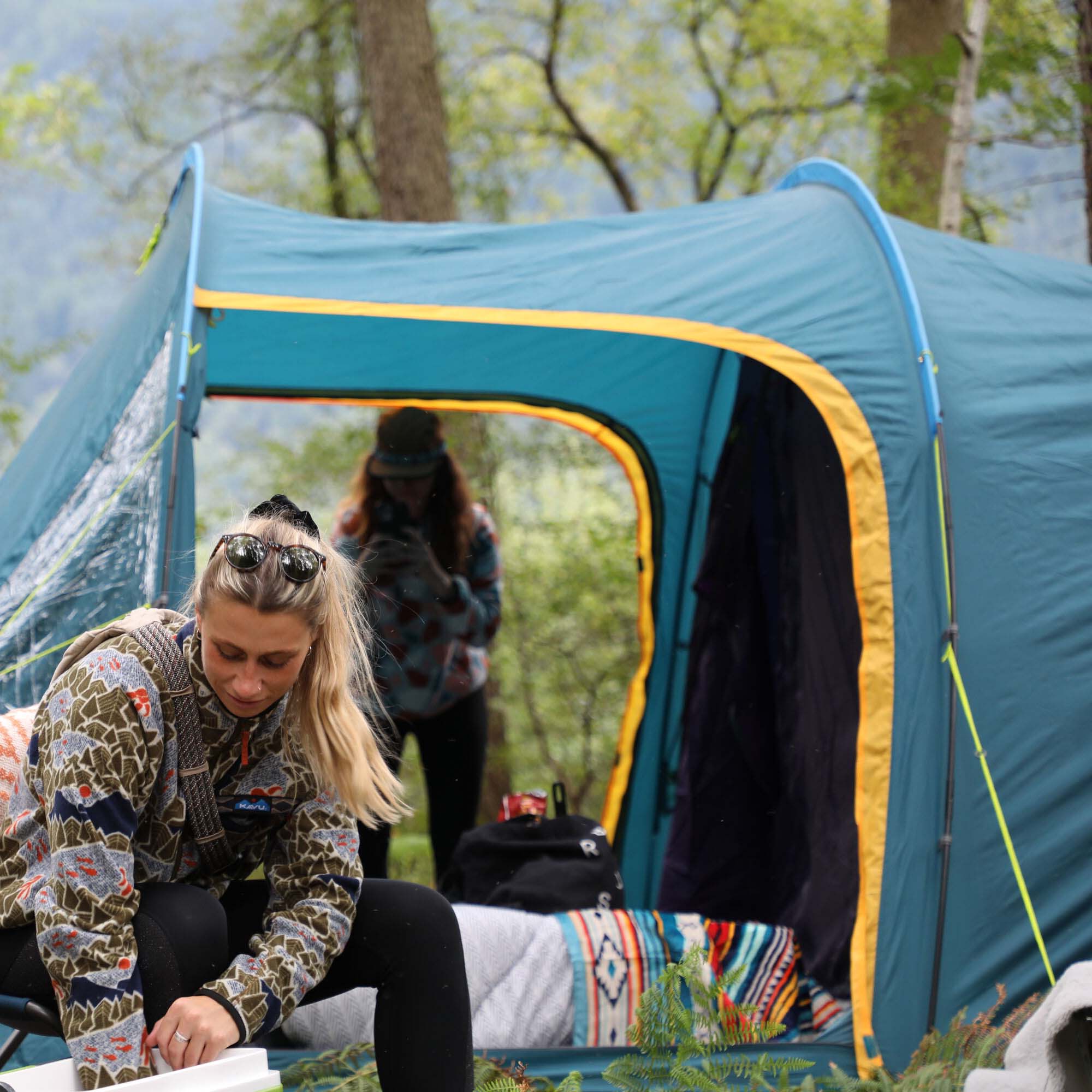 Vango Beta 550XL Lightweight Family Camping Tent | Absolute-Snow